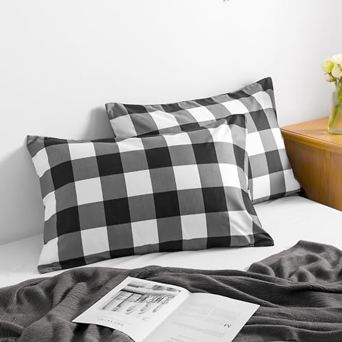 NTBAY Queen Buffalo Pillowcases Set of 4, 1800 Thread Brushed Microfiber Black and White Buffalo Pillow Cases, Super Soft and Cozy Envelope Closure 20x30 Pillowcases, 20x30 Inches