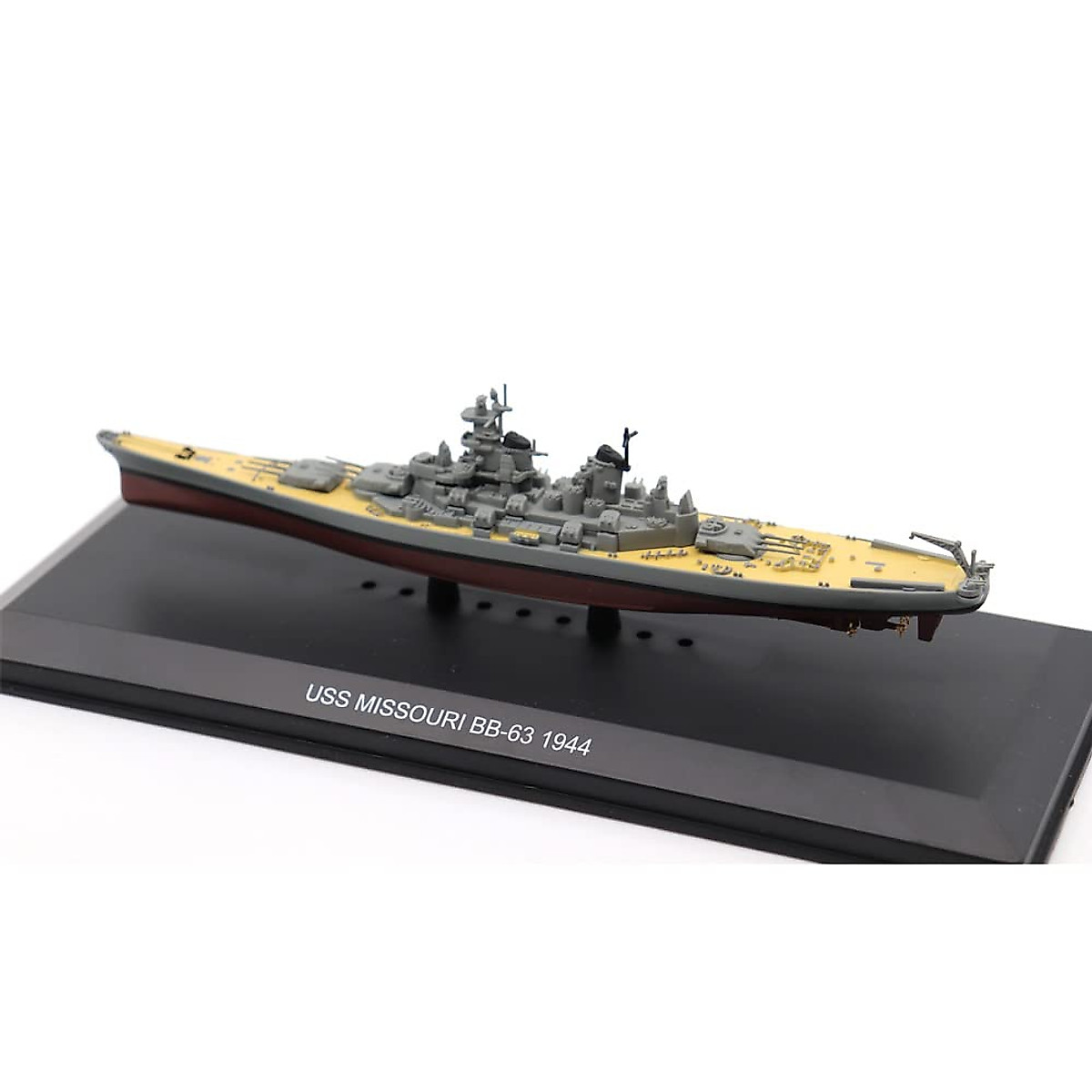 USS Missouri BB-63 1944 - Legendary Battleships - 241944