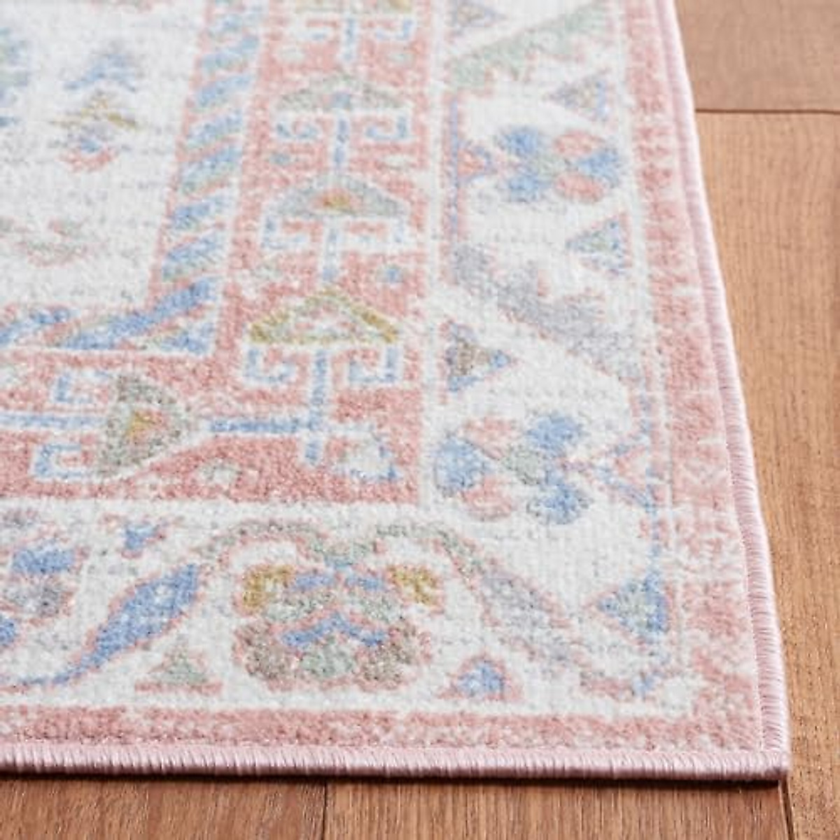 Safavieh Bayside Collection Area Rug - 5'3" x 7'6", Ivory & Blue Pink, Shabby Chic Design, Non-Shedding & Easy Care, Machine Washable Ideal for High Traffic Areas in Living Room, Bedroom (BAY118A)