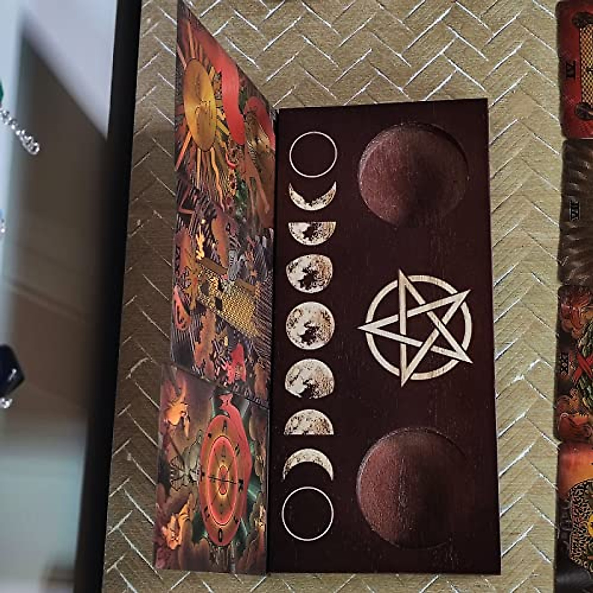 Tarot Card Holder Stand for the 3-Card Reading Tarot Card Stand Display Daily Oracle Card Stand Altar & Witchcraft Supplies Moon Phase Altar Decor Witchy Gifts for Tarot Lovers Tarot Beginners.