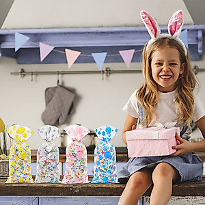 Polka Dot Cellophane Bags, 100pcs Clear Treat Bags, Plastic Christmas Cello Bags Sweets Bags with 100 Twist Ties for Goodie, Cookies, Nut, Gift Wrap, Wedding Birthday Party Favor Supplies (4 Pattern)