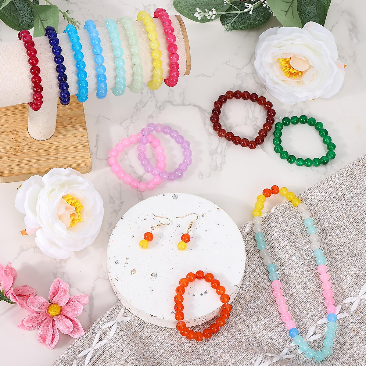 QUEFE 700pcs Glass Beads Kit for Jewelry Making, 28 Colors 8mm Crystal Beads Bulk for Bracelet DIY Crafts