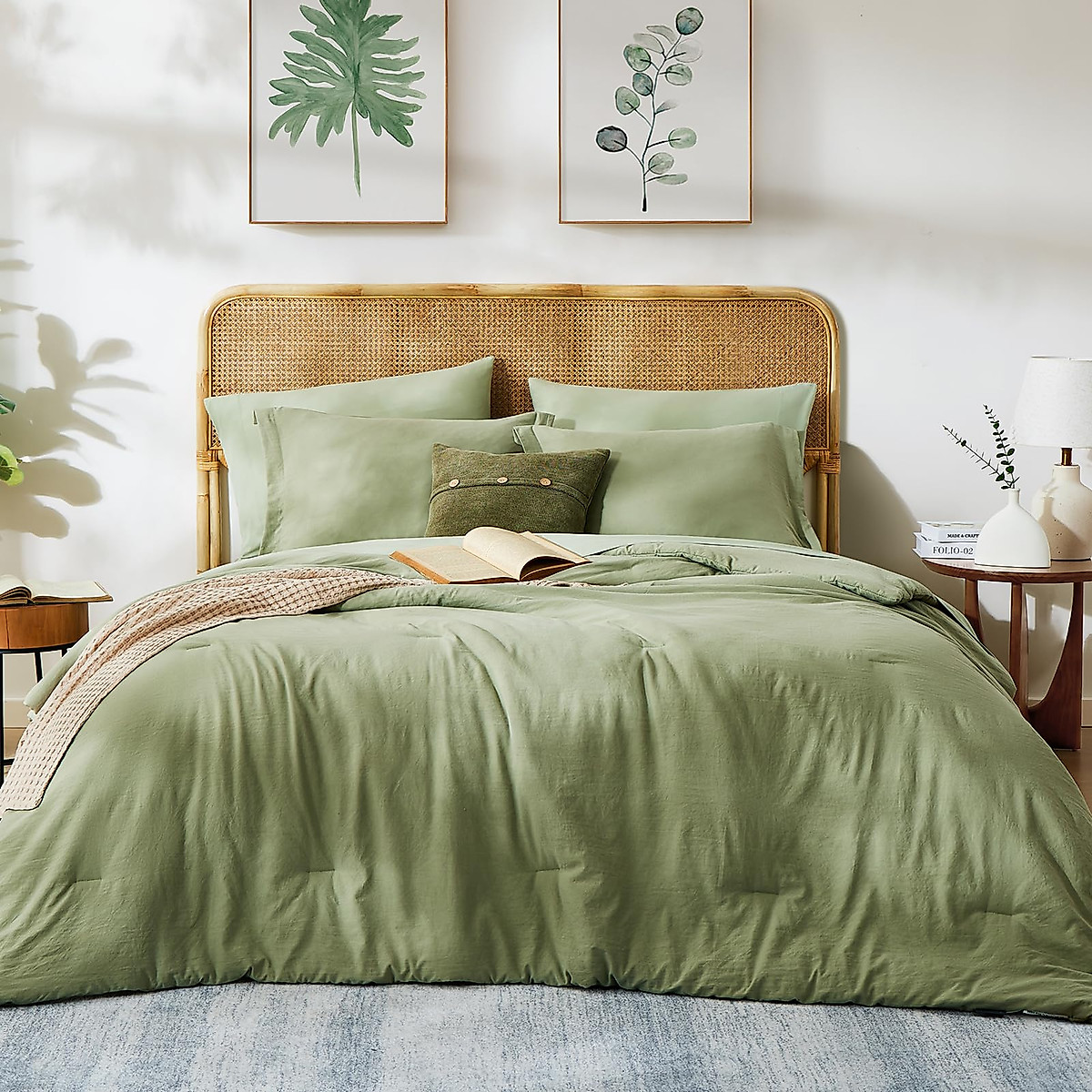 WRENSONGE Twin Comforter Set- 5 Pieces Sage Green Bed in a Bag, All Season Twin XL Bedding Sets with 1 Fitted Sheet, 1 Flat Sheet, 1 Pillow Sham and 1 Pillowcase