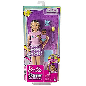Barbie Skipper Babysitters Inc Doll & Accessories Set, Doll with Two-Tone Hair & Argyle Skirt, Baby Doll & 5 Pieces
