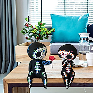 Efitty Sugar Skull Couple Figurine Sculptures Statues Ornaments for Home Garden Indoor Outdoor, Crafts Resin Cute Sugar Skull Couple Statue with Flower, Home Wedding Decoration Gifts for Couples (A)