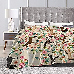 Knsoiv Rustic Flannel Plush Throw Blanket, Horses Floral Horse Breeds Farm Animal Pets Blankets for All Seasons, Thick Air Conditioning Blanket 50"X40"