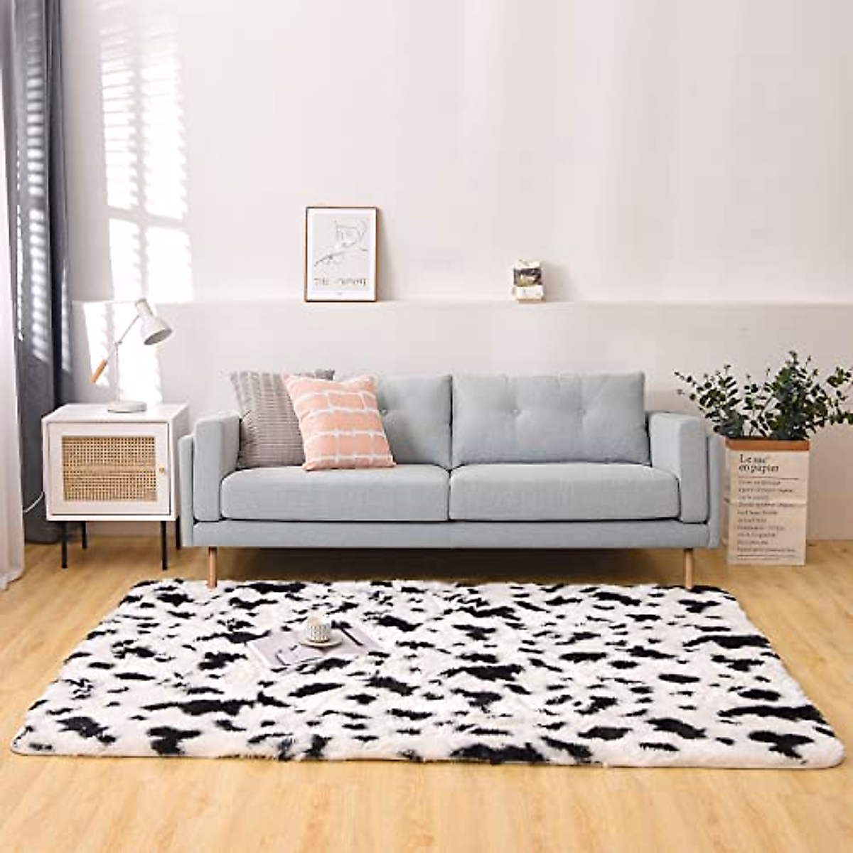 Aimuan Cute Cow Print Rug Fun Faux Cowhide Area Rug Animal Hide Carpet Nice for Nursery Decorating Kids Room (White-Black, 3x5)
