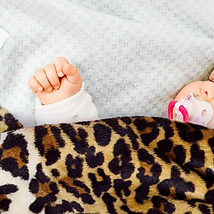 MACEVIA Flannel Fleece Twin Blanket for Couch, Leopard Print Blankets for Adult, Lightweight Cozy Soft Cheetah Blanket for Bed Sofa 260GSM, Suitable for All Seasons (Brown Leopard,60x80inches)