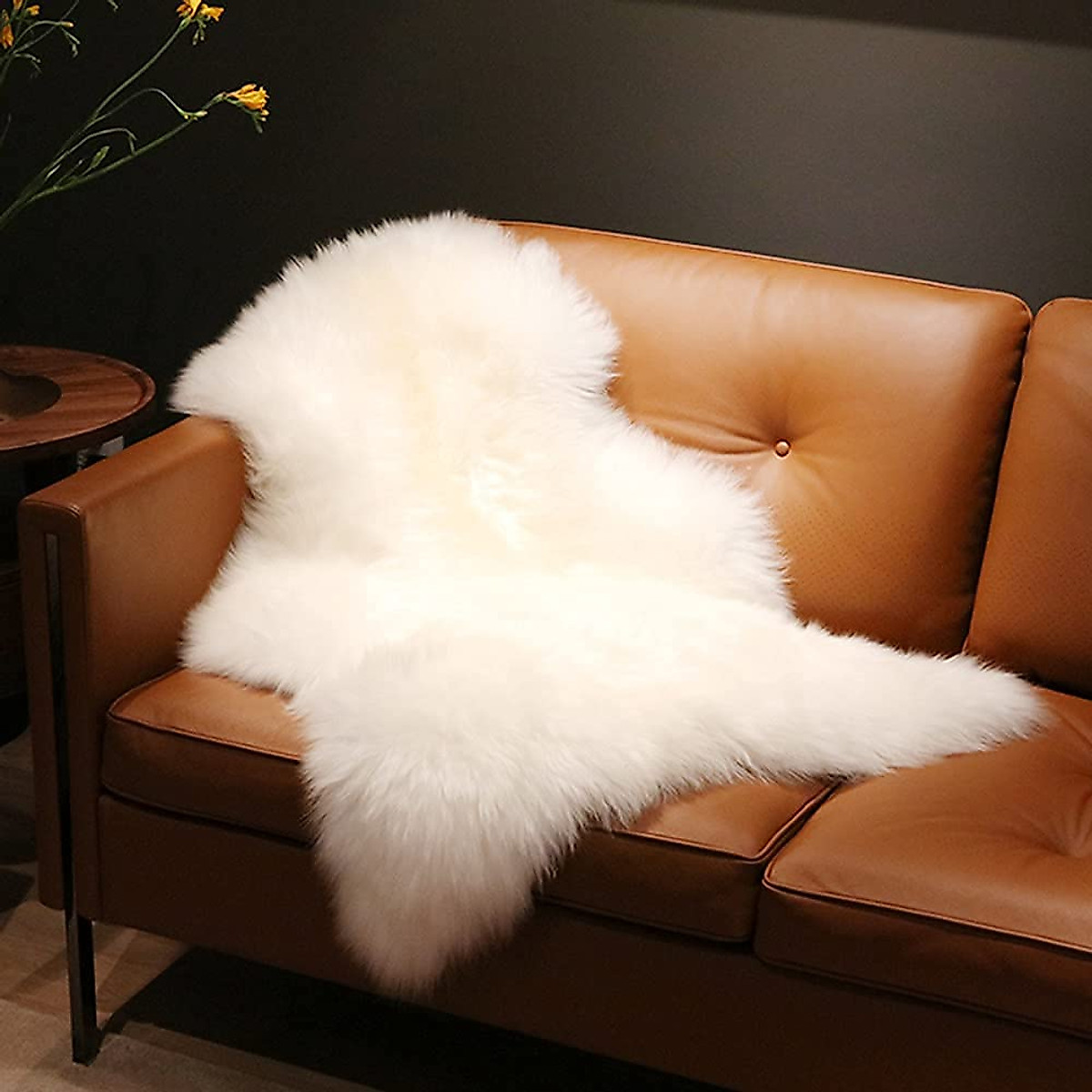 Asuprui Genuine Sheepskin Rug Bedroom Fluffy Rug Natural Fur Rug Nursery Rug 2X3 Feet Ivory Animal Rugs Bear Skin Rugs for Living Room Bedroom Sofa Chair