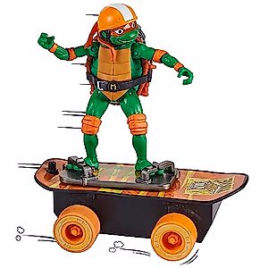 Teenage Mutant Ninja Turtles: Mutant Mayhem Michelangelo on a Skateboard with Accessories by Playmates Toys - Amazon Exclusive