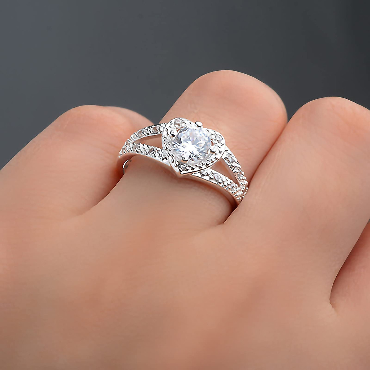 shiYsRL Exquisite Jewelry Ring Love Rings Women 925 Sterling Silver Crystal Love Heart Shaped Ring Bridal Wedding Jewelry Wedding Band Best Gifts for Love with Valentine's Day (1#, US 8)