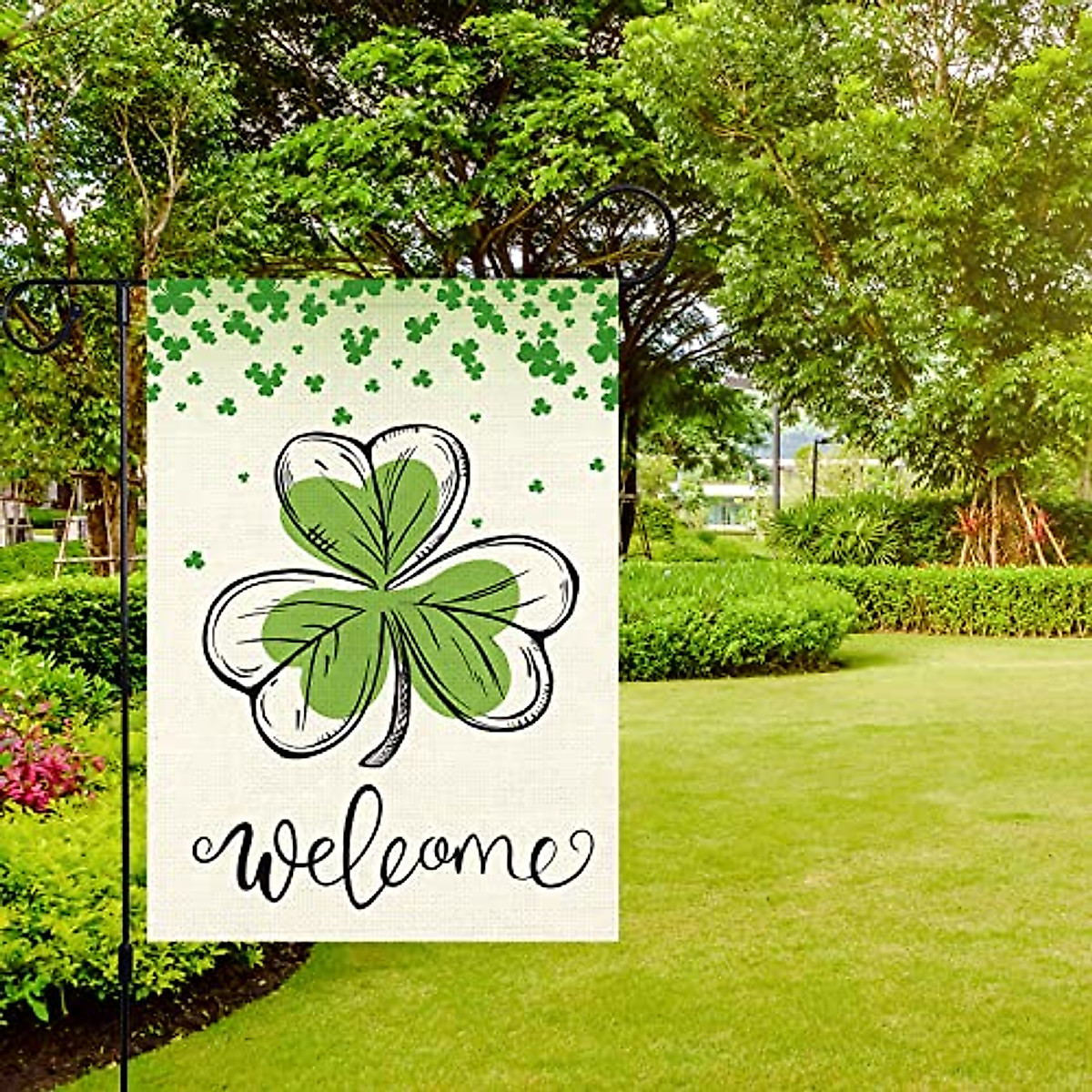 Heyfibro Welcome St. Patrick's Day Garden Flag Vertical Double Sided Green Shamrock Garden Flag St Patrick's Day Irish Small Mini Burlap 12x18 Inch Flags for Outside Decoration(ONLY FLAG)