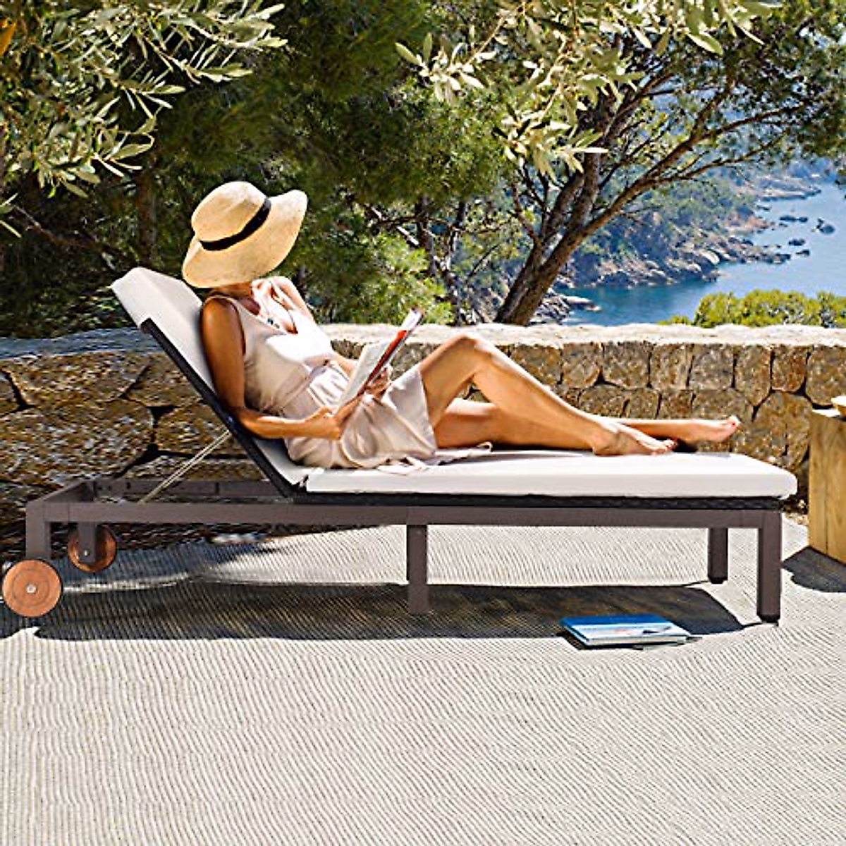HAPPYGRILL Patio Chaise Lounge Chair Outdoor Rattan Lounger Recliner Chair Adjustable Position Folding Wicker Lounge Chair with Cushion & Wheels for Garden Patio Poolside