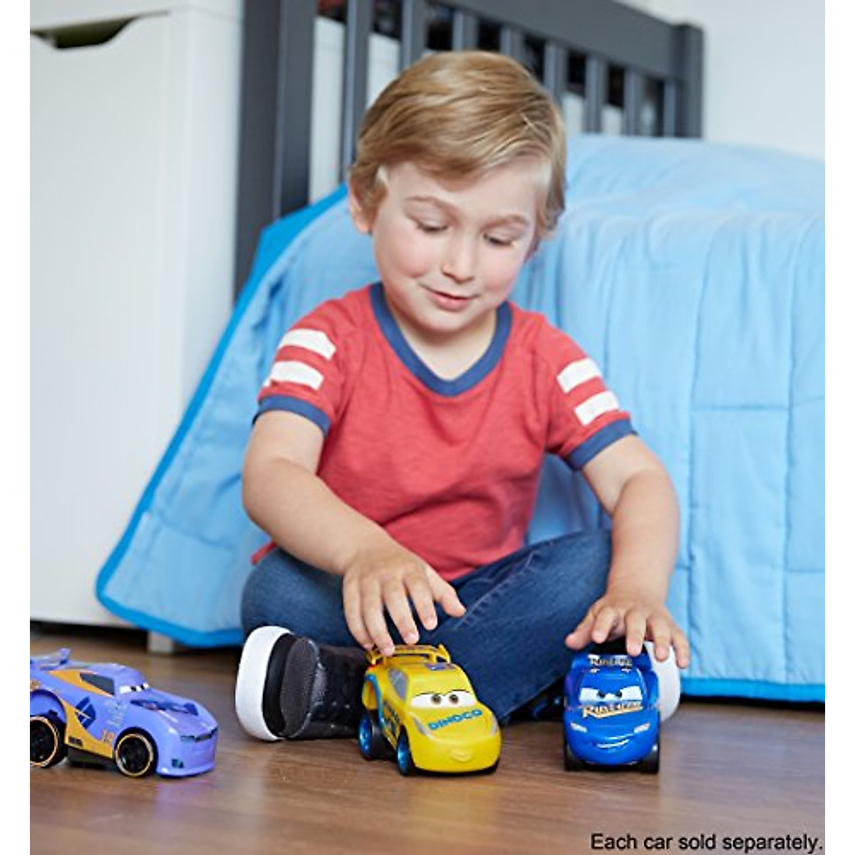 Disney Pixar Cars 3 Revvin' Action Dinoco Cruz Ramirez Vehicle