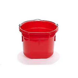 Little Giant® Flat Back Plastic Animal Feed Bucket | Animal Feed Bucket with Metal Handle | Horse Feed & Water Bucket | 8 Quarts | Red