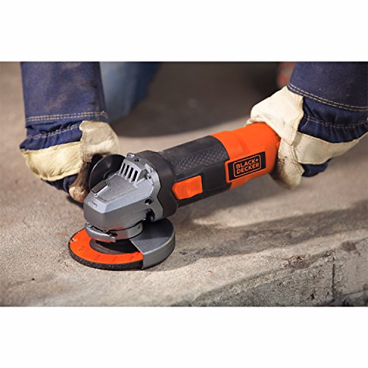 BLACK+DECKER Angle Grinder Tool, 4-1/2-Inch, 6 Amp (BDEG400)