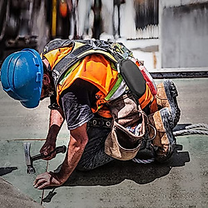 MoKo Storage Case for Safety Sunglasses, EVA Semi Hard Shell Sunglasses Case with Belt Clip, Scratch-Resistant Protective Eyeglasses Carrying Case, Black