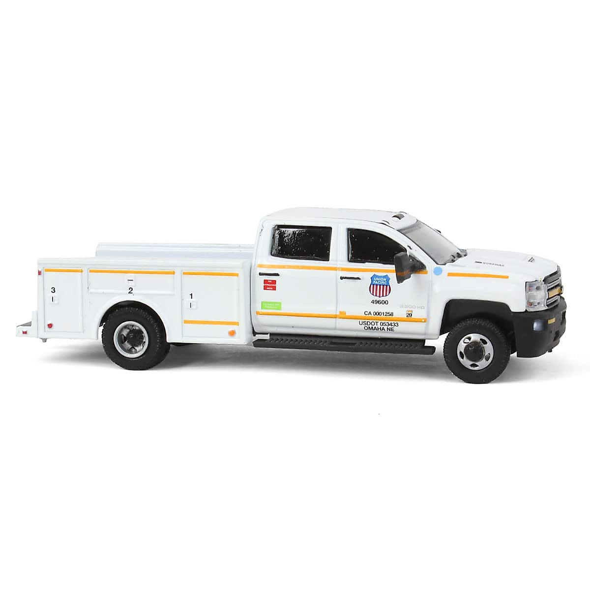Truck 1/64 2018 Chevrolet Silverado 3500 Service Bed Pickup Union Pacific Maintenance Dually Drivers 11 46110-C