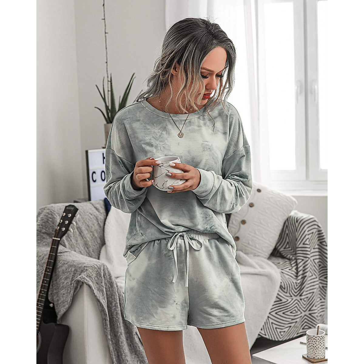 PRETTYGARDEN Women's Tie Dye Printed Pajamas Set Casual Long Sleeve Tops with Lounge Shorts Two Piece Sleepwear (Grey,Medium)