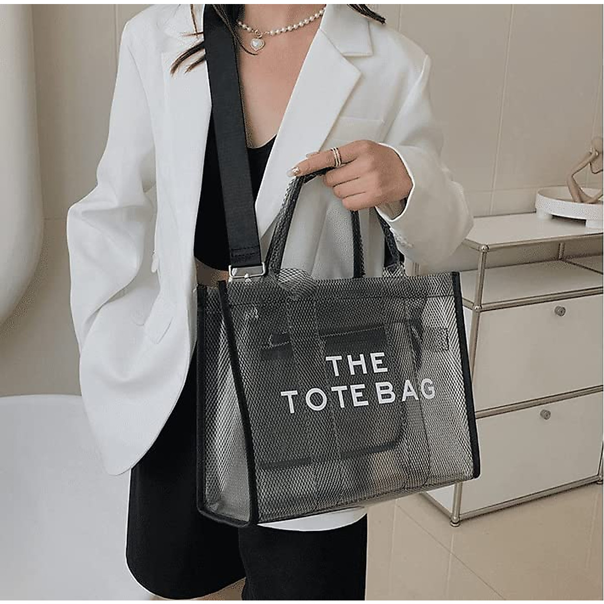 Clear Tote Bag for Women, Plastic Tote Bag Crossbody Beach Bag PVC Travel Bag for Sports Games, Travel, Beach, Pool, Stadium