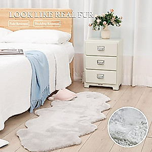 Vamcheer Faux Rabbit Fur Rug - 2x6 Feet Super Soft Fur Bedside Rugs, Light Grey 800GSM Comfy Fluffy Shaggy Furry Area Rugs for Bedroom Floor Sofa Living Room, Non-Slip Plush Fuzzy Runner Rugs Carpet