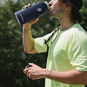 Futtumy Stainless Steel Water Bottle with Straw, 32oz Water Bottle with Spout Lid and Straw Lid, Double Wall Vacuum Insulated Water Bottle, Thermal Bottle for Sports Travel School Gym (Blue gradient)