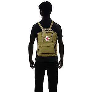 Fjallraven Women's Kanken Backpack, Foliage Green, One Size