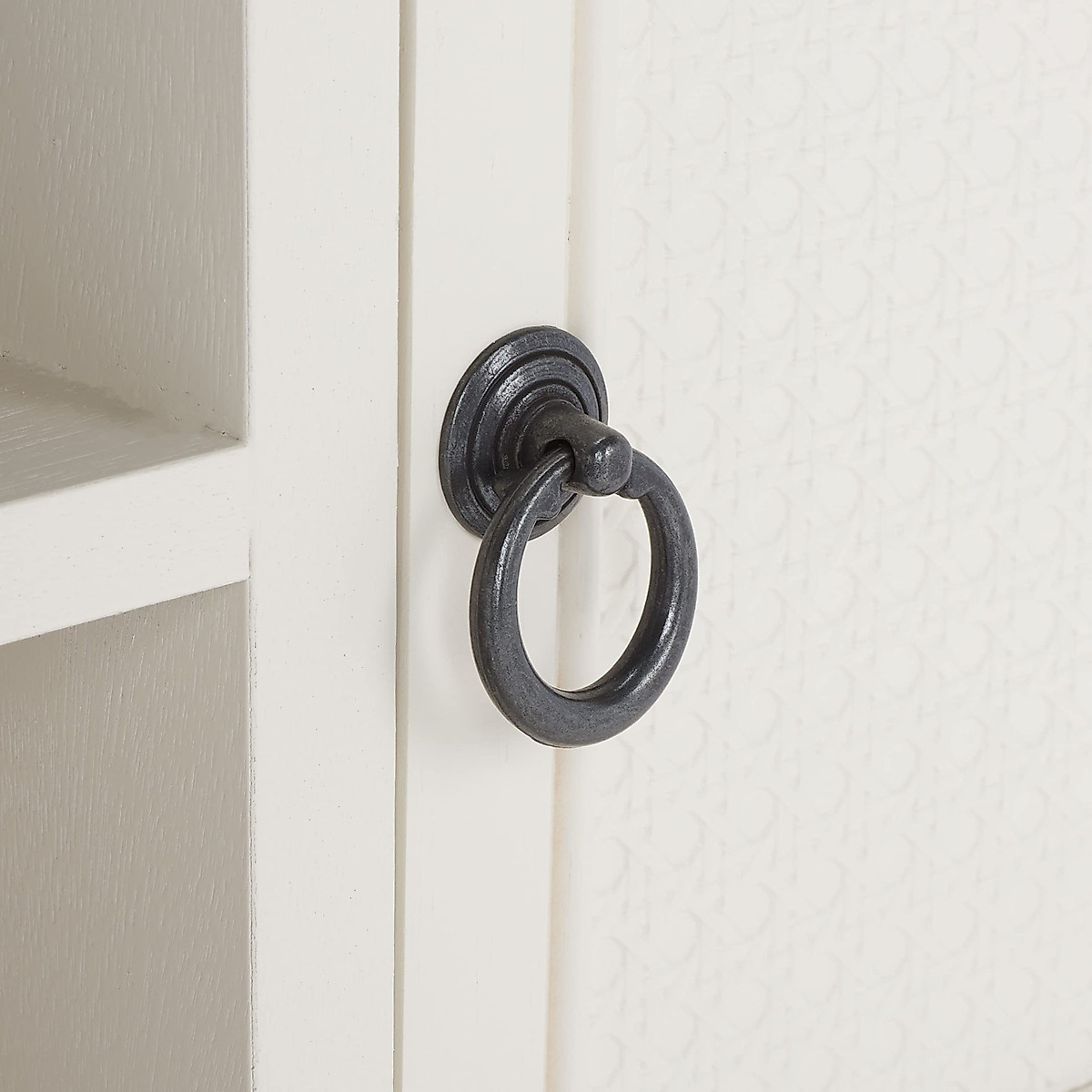 SAFAVIEH Home Collection Haines White 2-Door 1-Shelf Entertainment Media Stand up to 55" Flatscreen TV