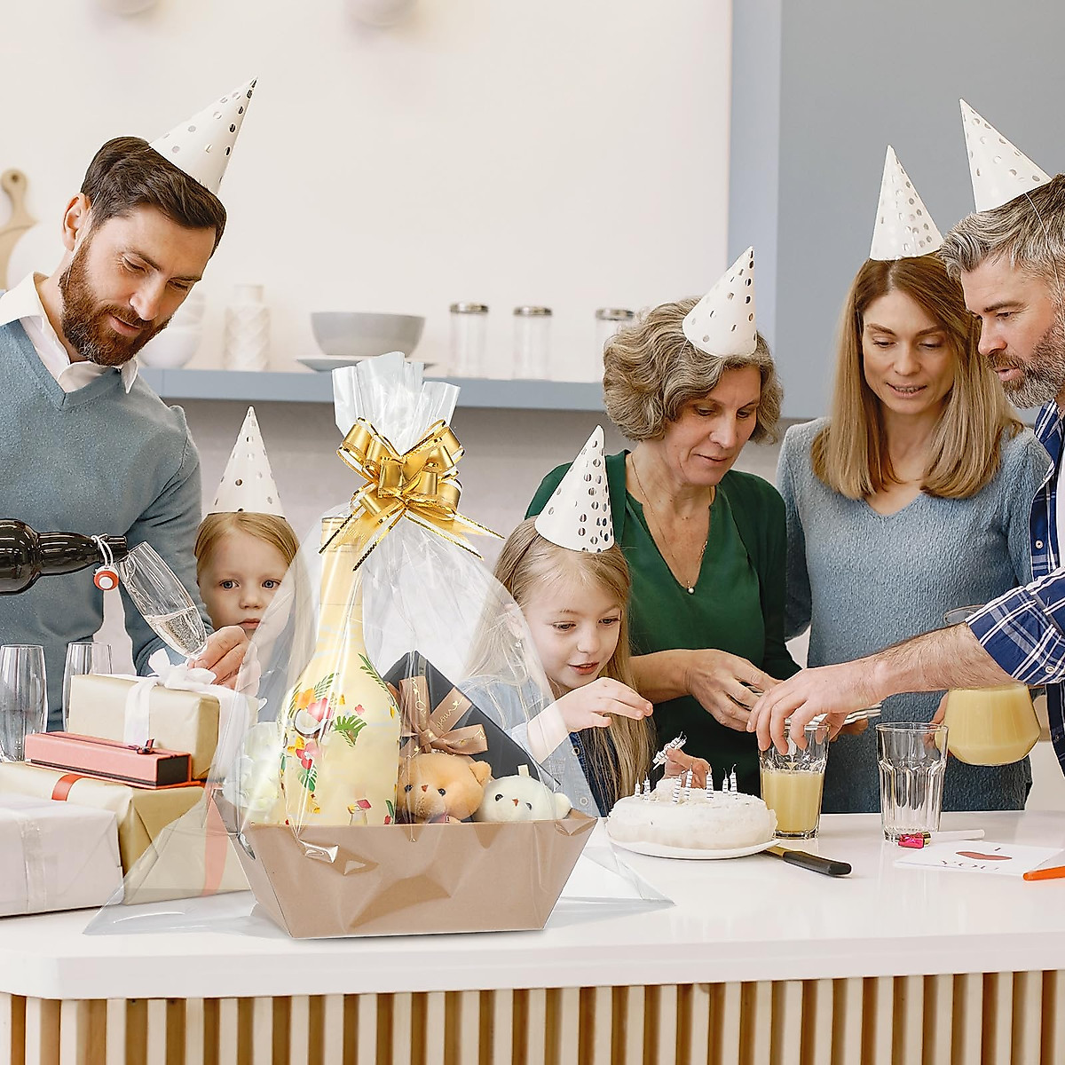 Mimorou,22 Pieces Baskets for Gifts Empty Gift Basket Kit Includes 6 Empty Gift Baskets 6 Clear Gift Bags for Baskets and 10 Gold Pull Bows Gift Packages for Wedding Birthday Thanksgiving Party Gift Wrapping