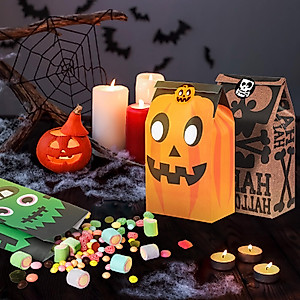 DECORLIFE 40 PCS Cute Halloween Goodie Bags, 8 Style Halloween Treats Bags Party Favor, Trick or Treat, Gifts, Candies, Snacks, Party Supplies, 40 Stickers Included