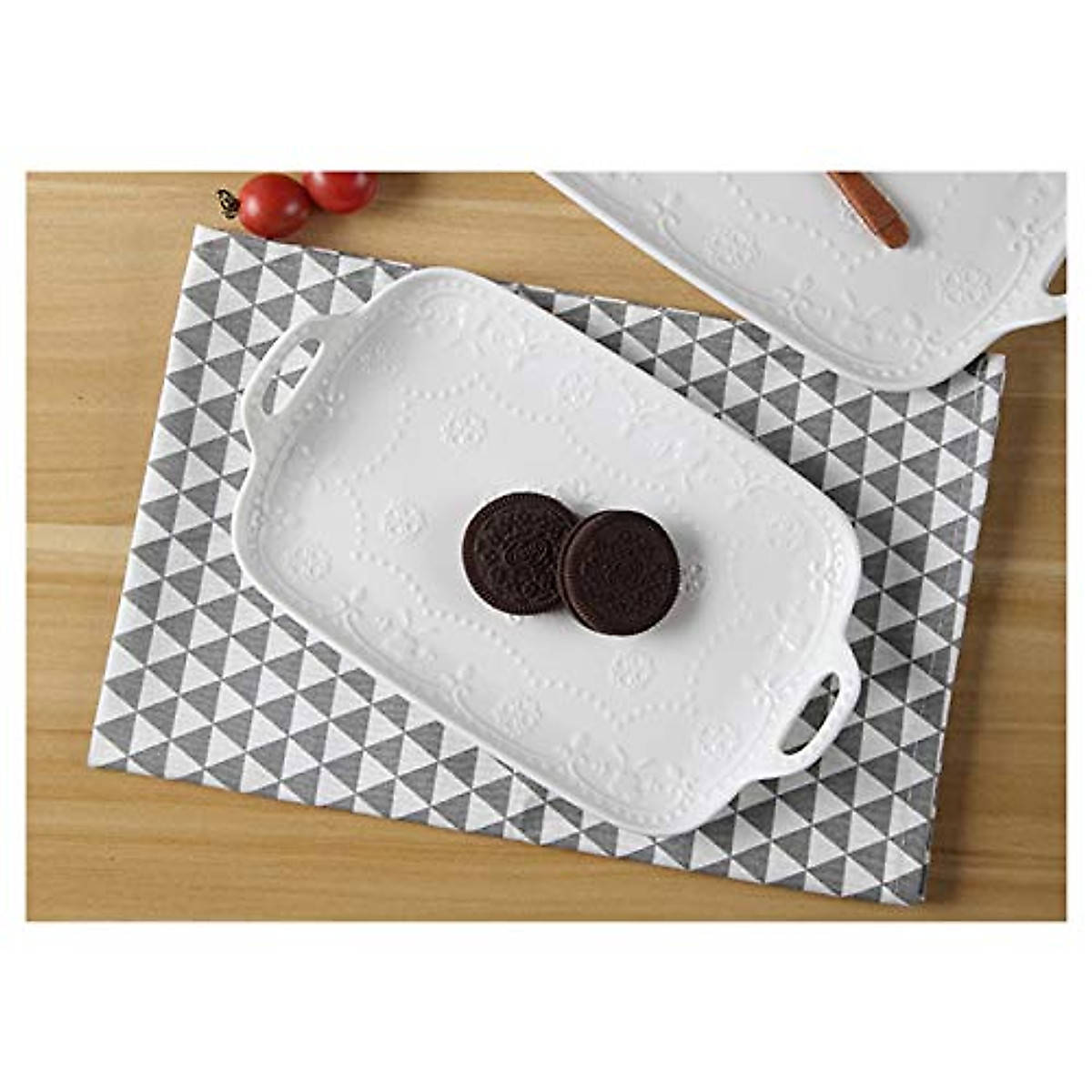 LEUYA Dinner Plate 2pcs Set,10+12inch, White Embossed Porcelain Square Tray with Handle, Ceramic Buffet Tray, Chafing Dish, Display Plate