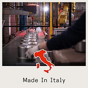 Made In Cookware - 3 Quart Stainless Steel Saucier Pan - 5 Ply Stainless Clad - Professional Cookware - Crafted in Italy - Induction Compatible