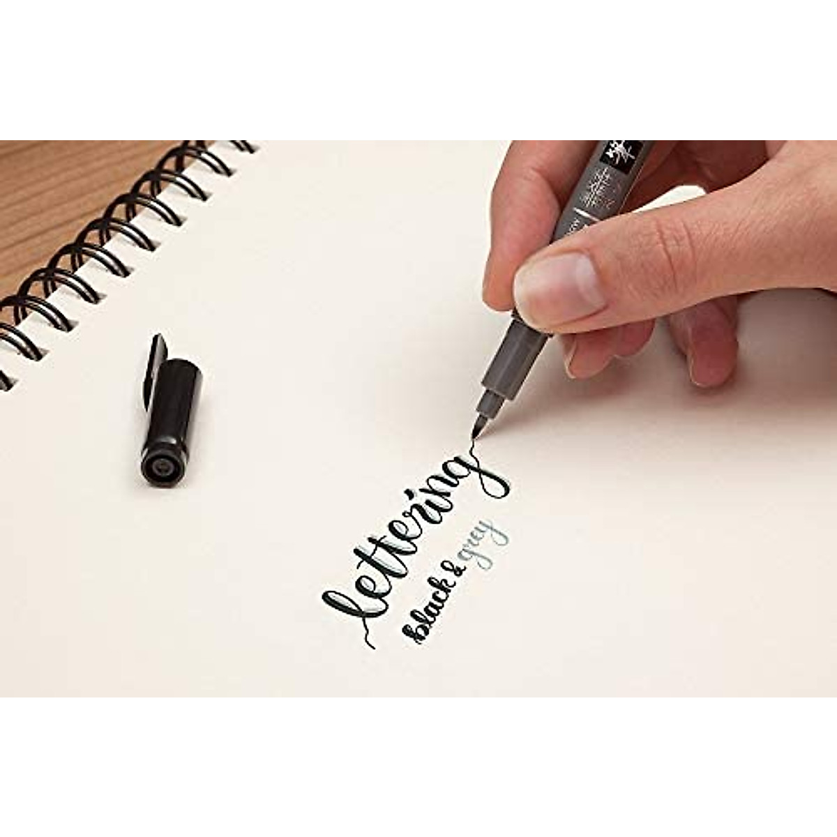 Tombow Fudenosuke Fude Brush Pen Hard (GCD-111) x5 Set, with Original Sticky Notes – Great for Calligraphy, Art Drawings, Illustration, Manga