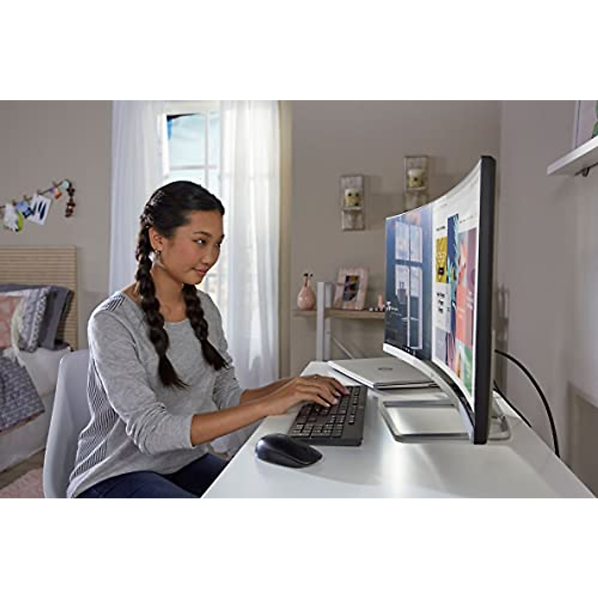 HP 34f 34” Curved Monitor with AMD FreeSync Technology | Ultra-Wide Quad HD Resolution (3440 × 1440p), IPS Display, and 3-Sided Low Bezel, 1-Yr Warranty (6JM50AA)