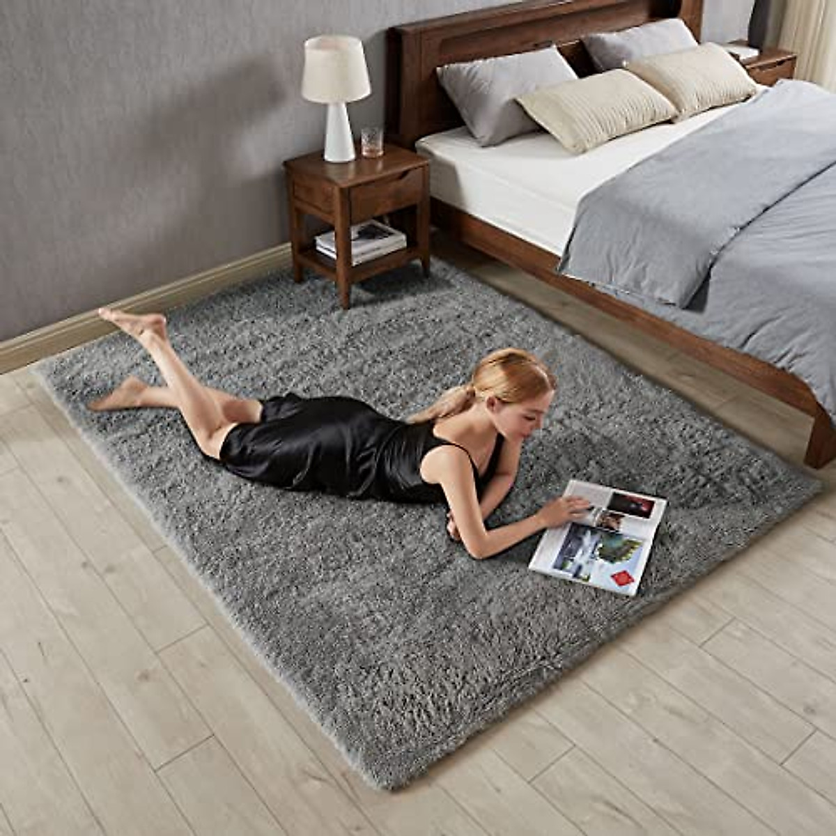 GKLUCKIN Shag Ultra Soft Area Rug, Fluffy 8'x10' Light Grey Rugs Plush Fuzzy Non-Skid Indoor Faux Fur Rugs Furry Carpets for Living Room Bedroom Nursery Kids Playroom Decor