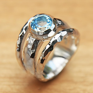 NOVICA Artisan Handcrafted Blue Topaz Cocktail Ring Sterling Silver from Bali Single Stone Indonesia Serenity Birthstone [ring Front 0.6 in L x 0.8 in W x 0.2 in H Band Width 7 mm W] ' Sparkling