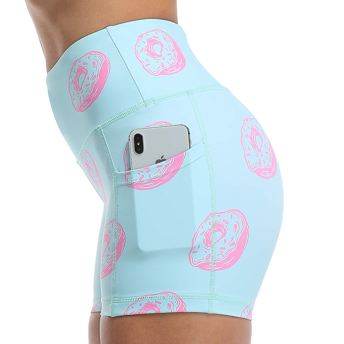 Amazon Essentials Women's Shorts, Donut Print, Medium