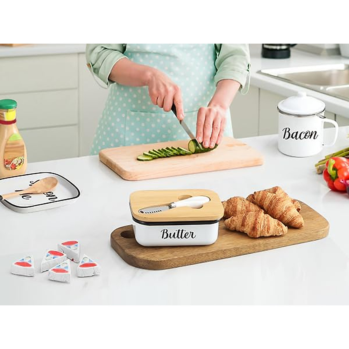 Butter Dish with Lid and Butter Curler Knife for Countertop - Unbreakable Metal Keeper Container with High-quality Double Silicone Sealing, for Kitchen Farmhouse Decor