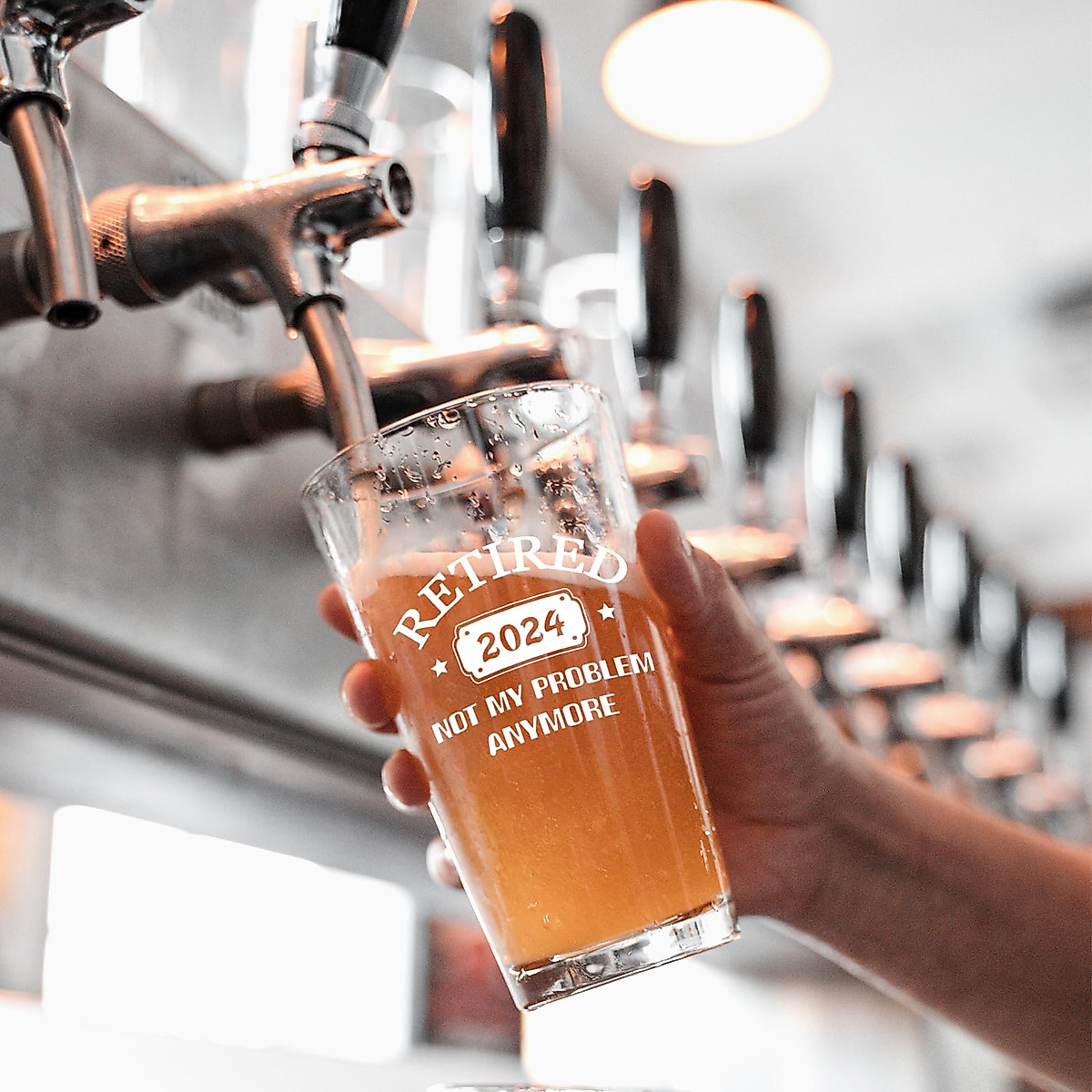 DAZLUTE Retirement Gifts for Men, Retired 2024 Not My Problem Anymore Beer Glass, Funny Retired Gifts for Boss Coworker Husband Teacher Friends Dad Grandpa, 15 Oz Beer Pint Glass