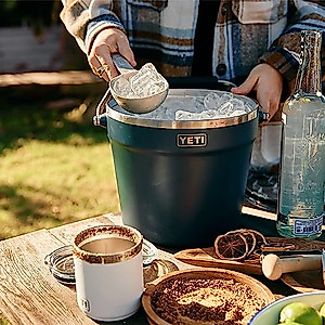 YETI Rambler Beverage Bucket, Double-Wall Vacuum Insulated Ice Bucket with Lid, Camp Green