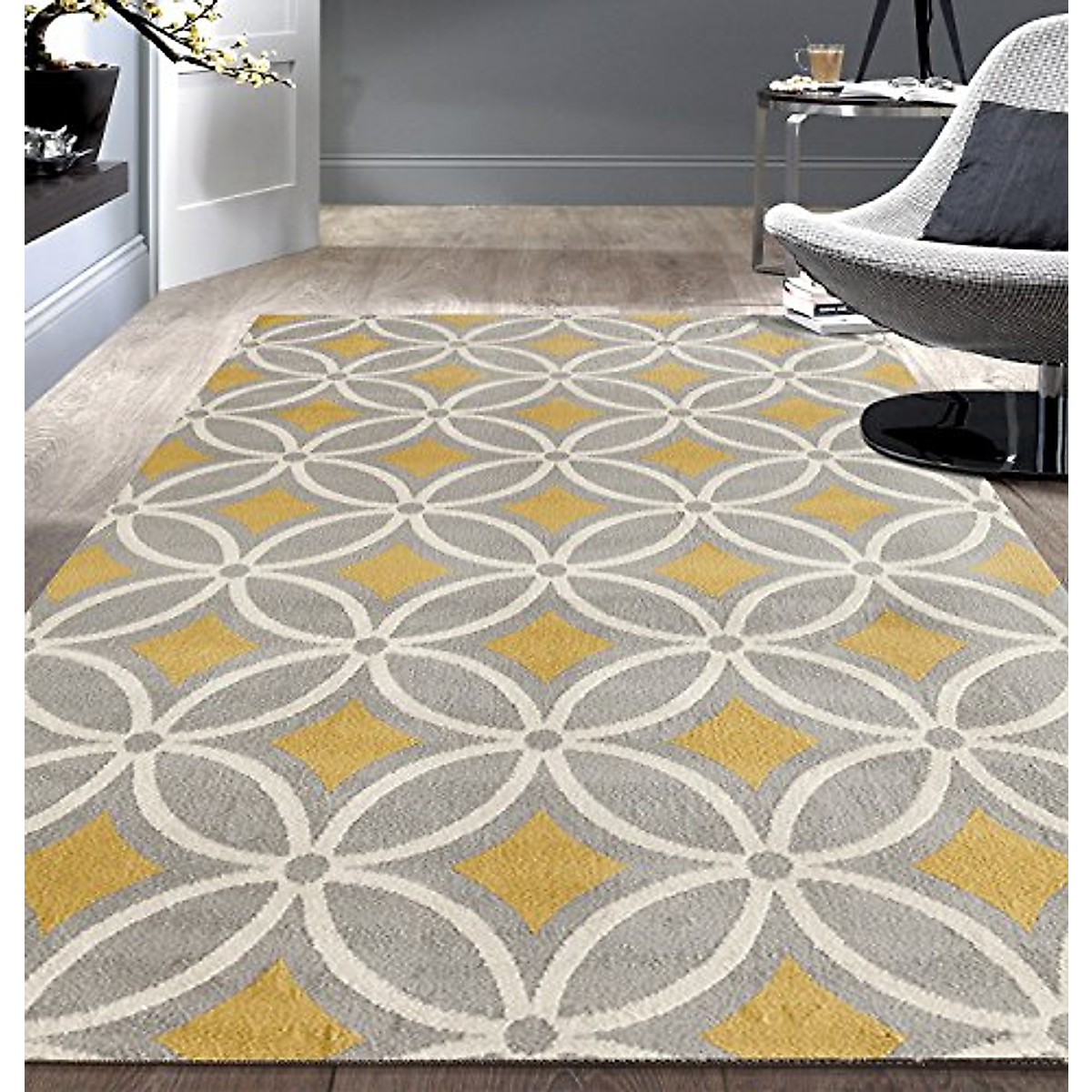 Contemporary Trellis Chain Gray-Yellow 5' X 7' Area Rug