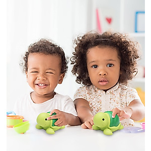 DolliBu Sea Turtle Bath Buddy Squirter – Floating Green Turtle Rubber Bath Toy, Fun Water Squirting Bathtime Play for Toddlers, Cute Sea Life Animal Toy