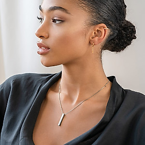 Oak&Luna Personalized Custom Pillar Bar Necklace -3D Engraved 4 Sides- Christmas Jewelry Gift for Her