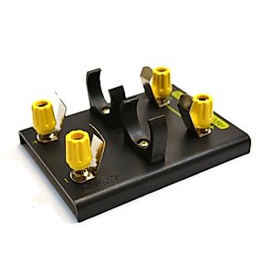 EISCO 'D' Battery Holder for 2 Batteries with 4mm Banana Plugs - DC Power Supply Alternative - RoHS