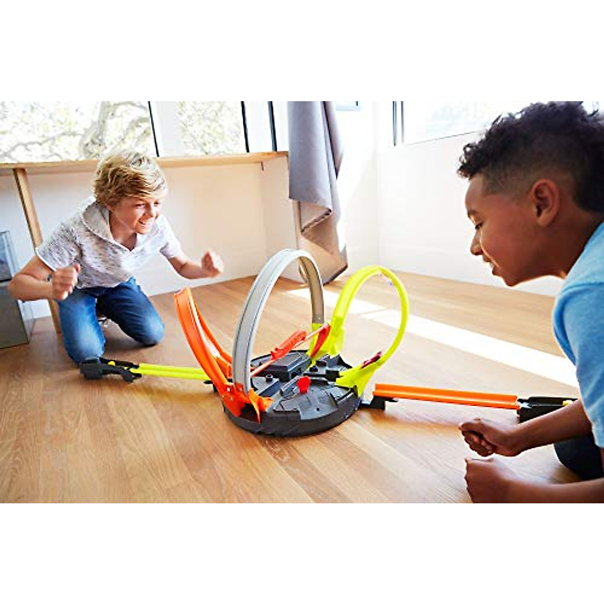 Hot Wheels Roto Revolution Track Set, multi color (FDF26)