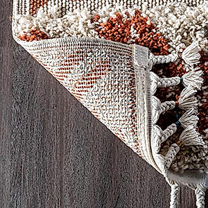 nuLOOM Zuri Shaggy Banded Tribal Area Rug, 5' 3" x 7' 3", Rust