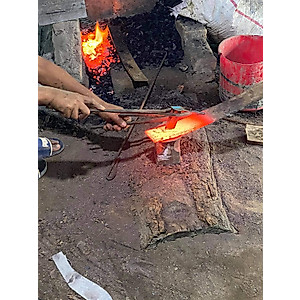 Authentic Kukri - 8" Iraqi Operation Issue Blade - Traditional Hand Forged Full Tang - EGKH Factory Outlet in Nepal - Ready to use Outdoor Knives - Balance water tempered - High Carbon Steel