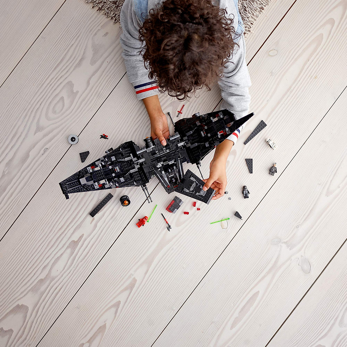 LEGO Star Wars: The Rise of Skywalker Kylo Ren’s Shuttle 75256 Star Wars Shuttle Action Figure Building Kit (1,005 Pieces)