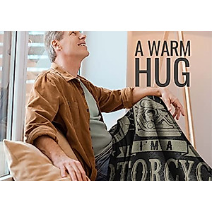 InnoBeta Motorcycle Gifts for Men, Throw Blanket for Motorbike Lover Biker Rider, Father's Day, Christmas, Birthday - I Don't Snore I Dream I'm A Motorcycle