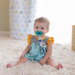 Chicco Universal Two in One Baby Pacifier/Soother Clip/Holder with Universal Loop for Teethers and Small Toys, Plus Soft Attachment Ring Included for Knob Style Pacifiers, Grey/White